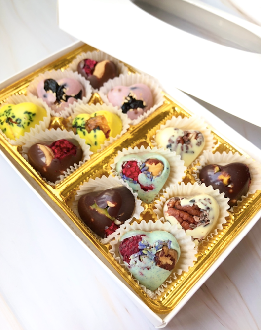 Assorted Open Heart Chocolate Boxes – Konfeta Chocolaterie